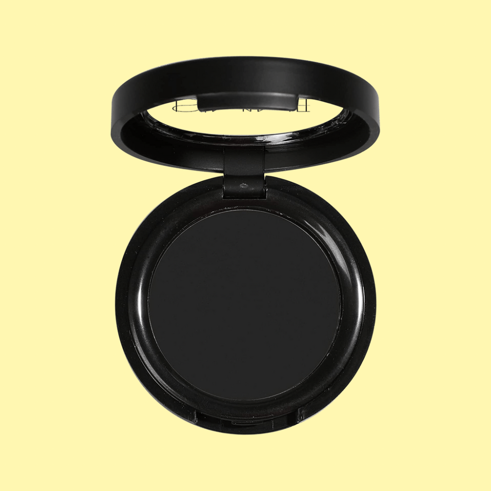 The Perfect Smokey Eye With The Best Black Eyeshadows